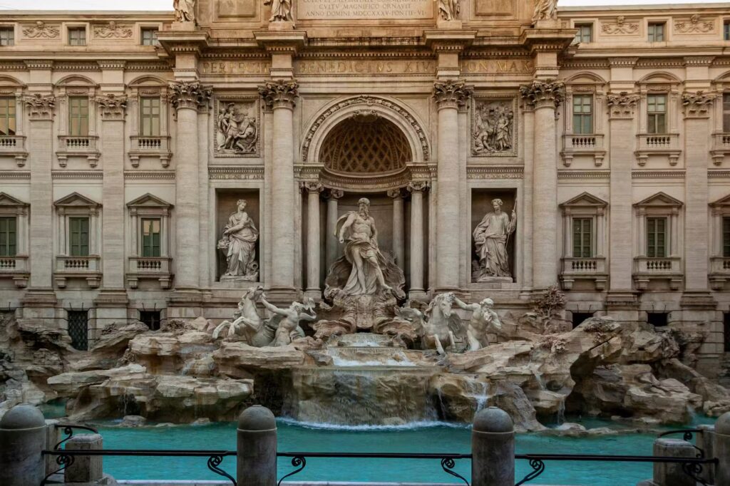 How to Get to Trevi Fountain: Metro, Bus & Map